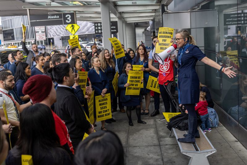 Alaska Air Flight Attendants Authorize Strike For First Time In Three