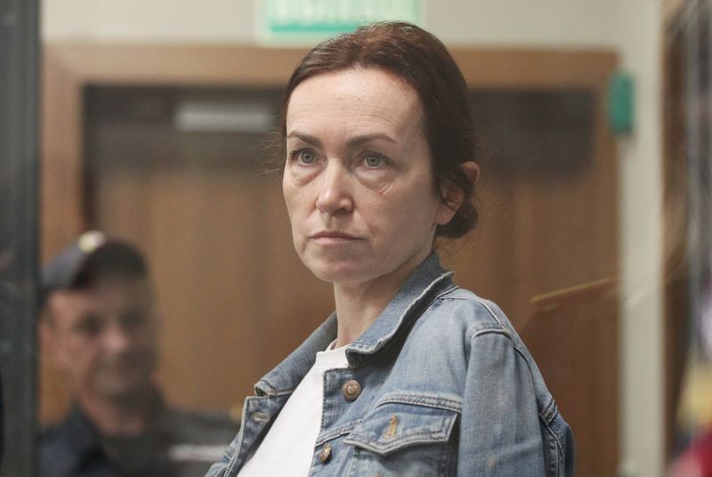 Russian Court Sentences Rfe Rl Journalist Kurmasheva To 6 5 Years In