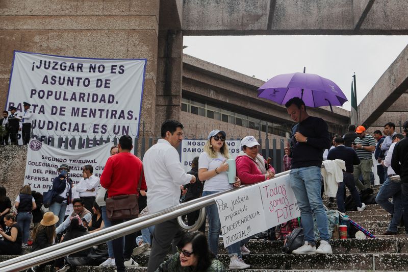 More Mexican judges to join strike over proposed judicial overhaul ...