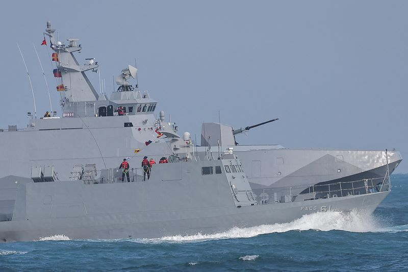 Taiwan navy shows off its steel with simulated attack exercise | Salem ...