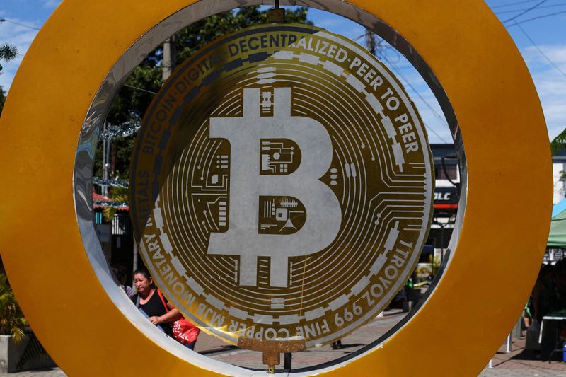 Bitcoin drops to 11-day low amid tech selloff | Salem News Channel