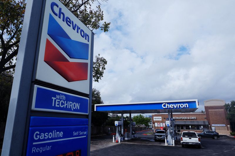 Chevron staffers absorb long-awaited layoffs as CEO pledges ...