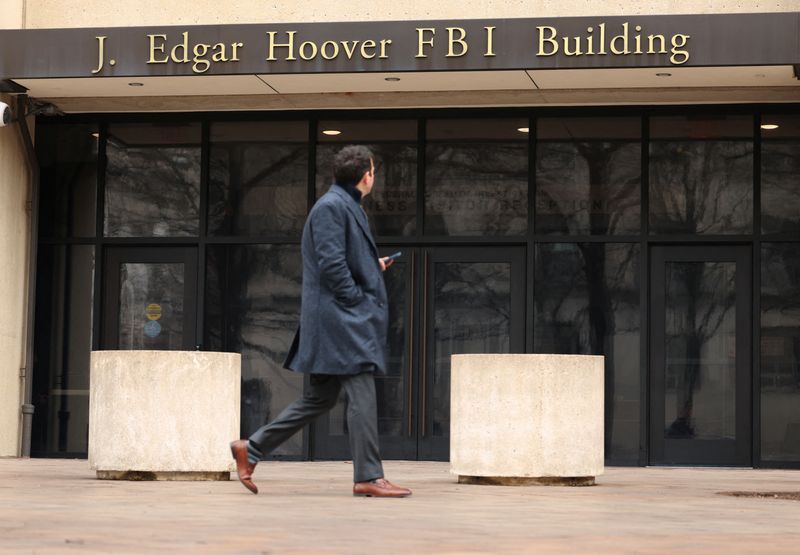 FBI starts using polygraph tests in internal leak investigations ...