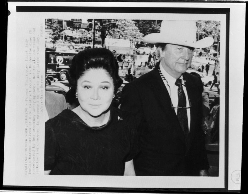 Gerry Spence, renowned for courtroom victories and unique style, dead ...