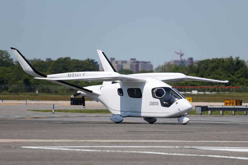US launches pilot program to speed air taxi deployment | Salem News Channel