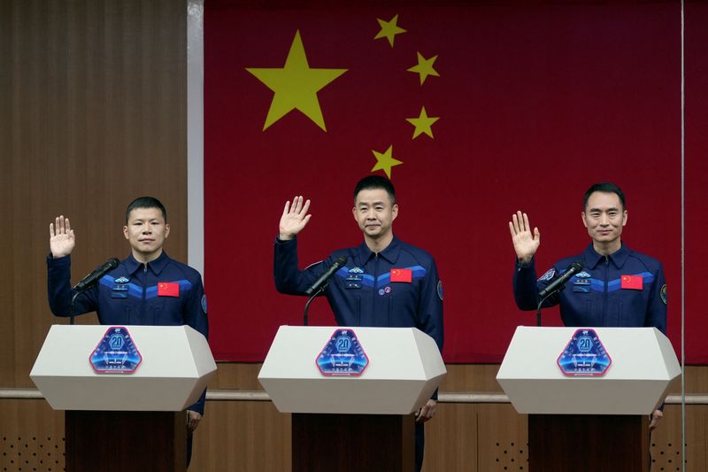 Explainer-What has happened to the damaged spacecraft at China’s space ...